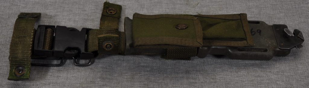 AUSTRALIAN M9 Steyr AUG/F88 Bayonet by BUCK (LANCAY Scabbard) – Smith ...