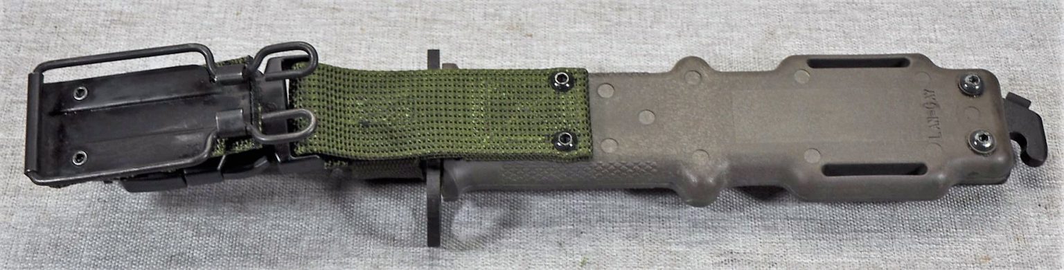 AUSTRALIAN M9 Steyr AUG/F88 Bayonet by BUCK (LAN-CAY Scabbard) – Smith ...
